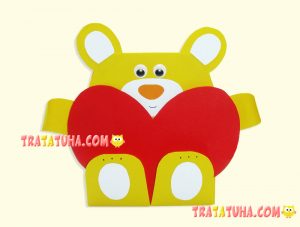 Voluminous Heart Bear: a Craft for a Valentine's Day