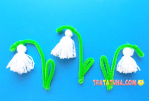 Snowdrops from Threads, Pipe Cleaner and Cotton Pads