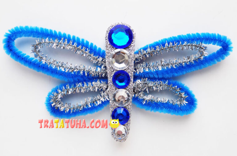Pipe Cleaner Dragonfly Craft